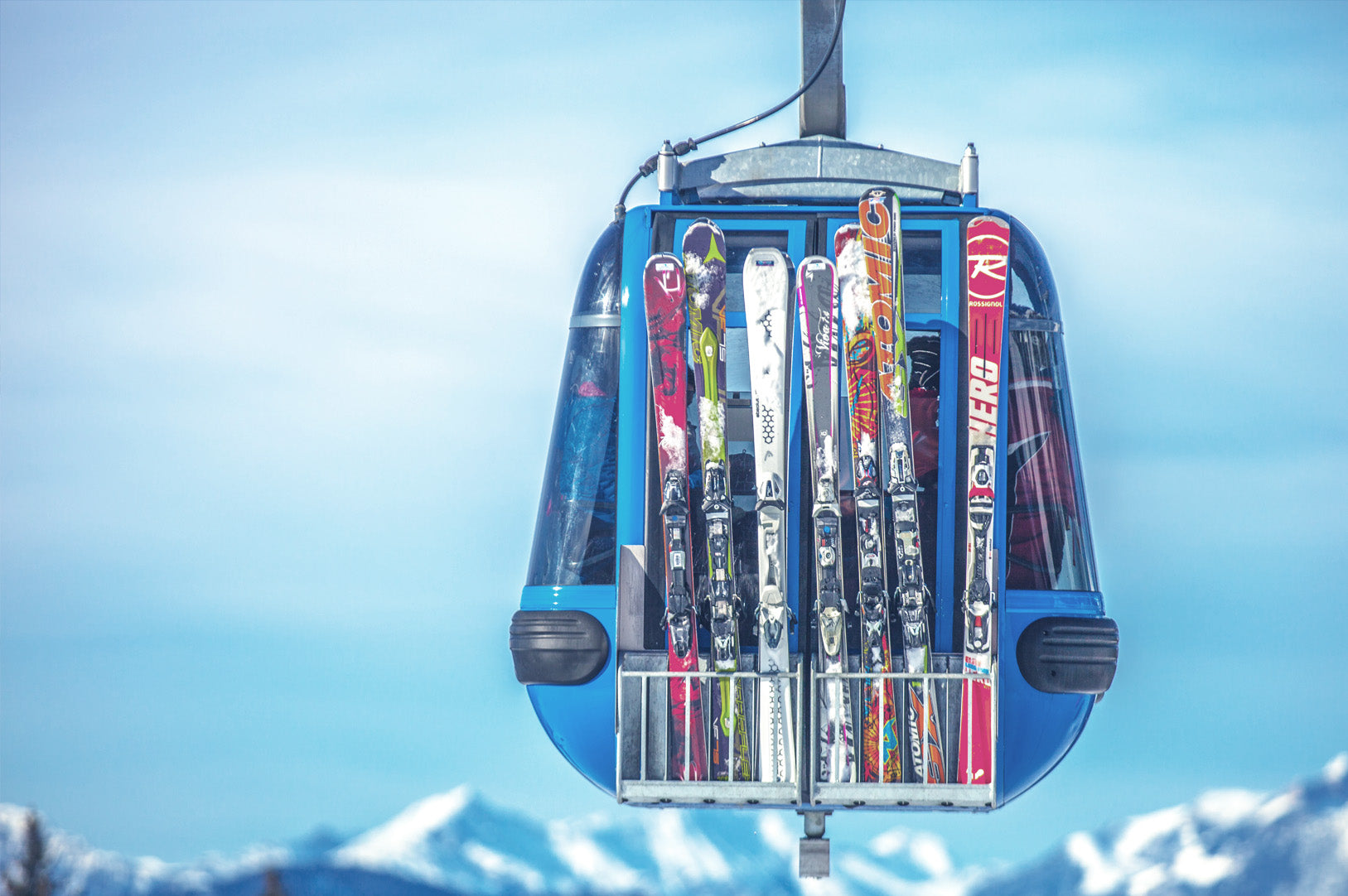Learn everything necessary about the characteristics of alpine skis